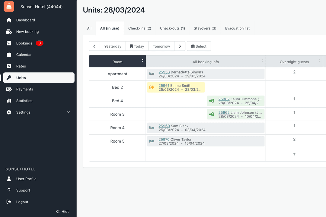 9 Best Hotel Management Software - 2026 Reviews & Pricing